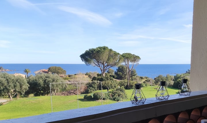 Vue Panoramique, Rare Accès De Plain-pied Au Calme - Saint-Raphaël