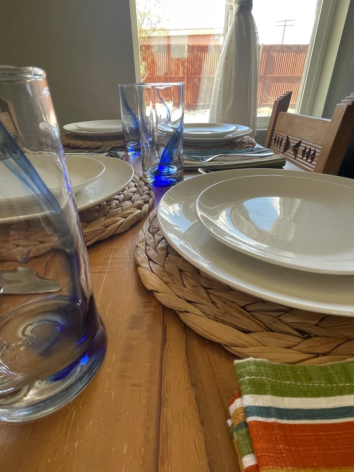 R&r Xeriscape Private Yard Pet Friendly - ツーソン, AZ