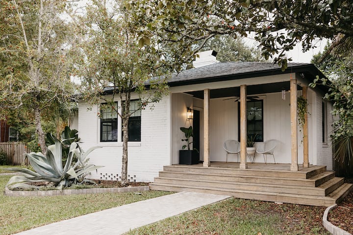 Home | Cozy, Quiet, Walkable, Central, San Marco. - Jacksonville, FL