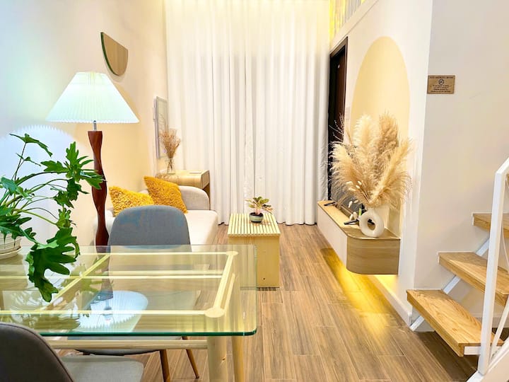 Beachside Duplex • Cozy & Modern • 20% Promo | 201 - Đà Nẵng