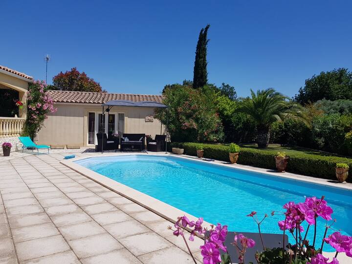 "Chez Nadou" à 4 Kms D'uzès - Uzès