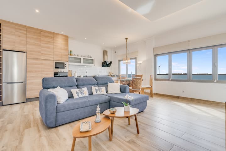 Home2book Coastal Retreat With Sea Views, Arinaga - Agüimes