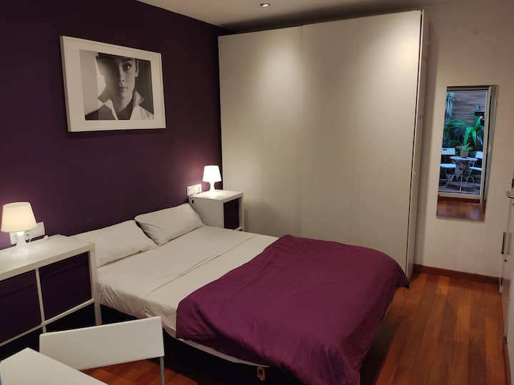 Chambre Avec Salle De Bain Privée Près La Rambla - Barcelona