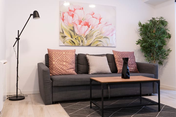 Apartamento De 3 Dormitorios Plaza Castilla - Madrid