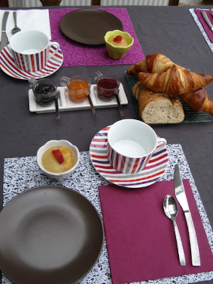 Chambres De L'île (Avec Petit Déj)
Gîtes De France - Metz