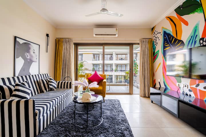 Noir Pop At Baga Beach Free Wifi, King Bed, Pool - Goa