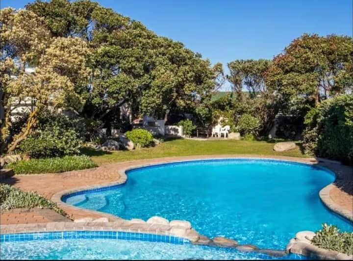 Whale Rock Estate, Hermanus - Hermanus