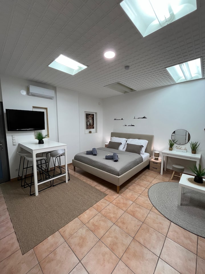 Cozy Apartment In City Center - Wien