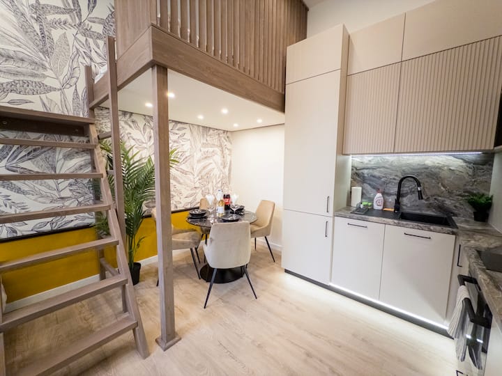 Downtown Stylish Home (J) - Budapest