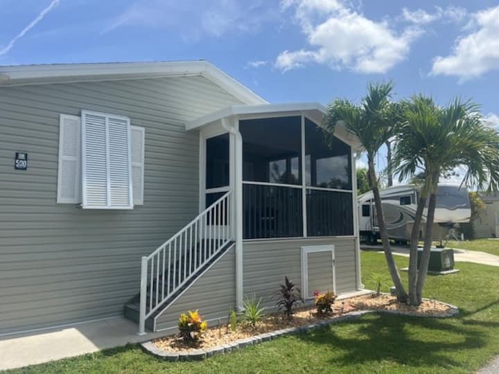 Cozy 2br/2ba Fort Myers Beach - Fort Myers Beach, FL