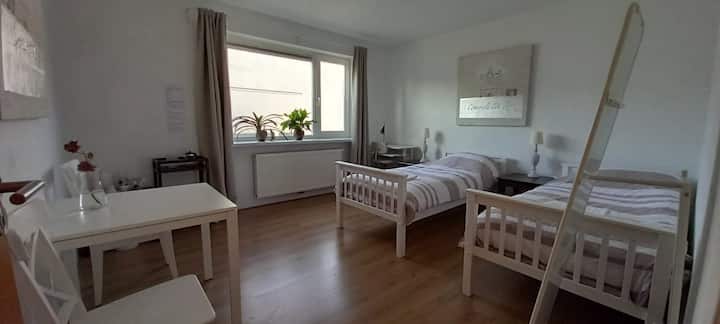 Free Parking Close To The Center - Wassenaar