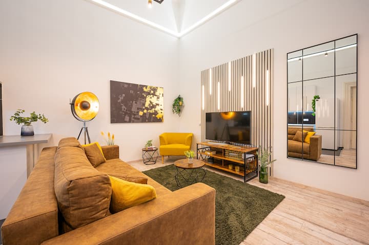 Spacious 3 Br With Sauna And Ac - Budapest