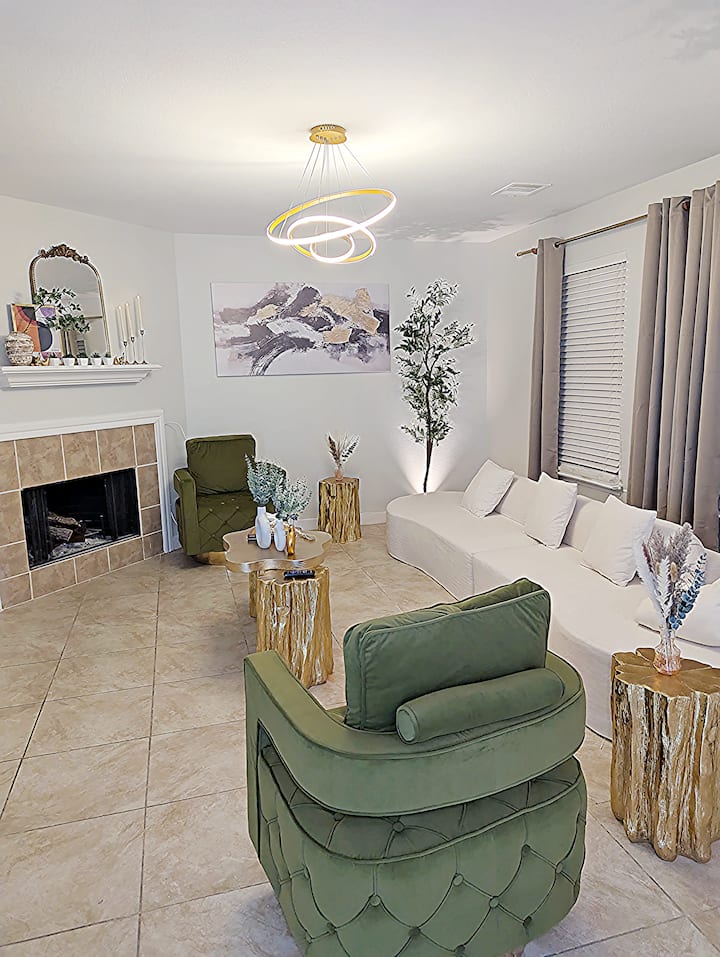 Htx 5br W Game Rm+cinema+hot Tub - Houston George Bush Airport (IAH)
