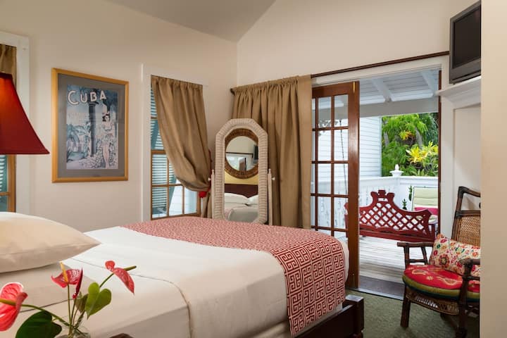 Banyan Tree Suite @ Tropical Inn - Key West, FL