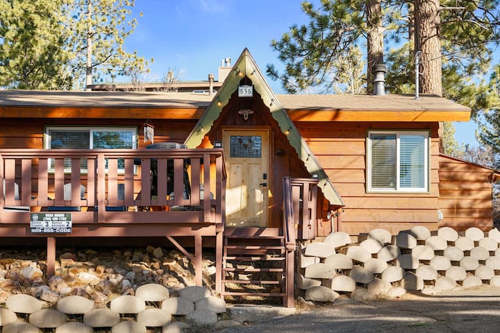 Ursa Minor• Charming• Central - Big Bear City, CA