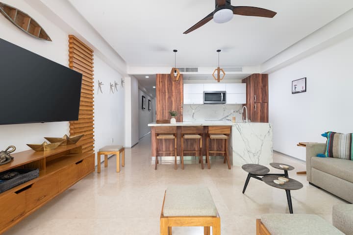 Spacious 2 Bed W/roof Top Pool - Puerto Vallarta