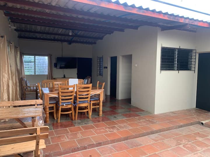 Casa Oasis Jayaque - El Salvador