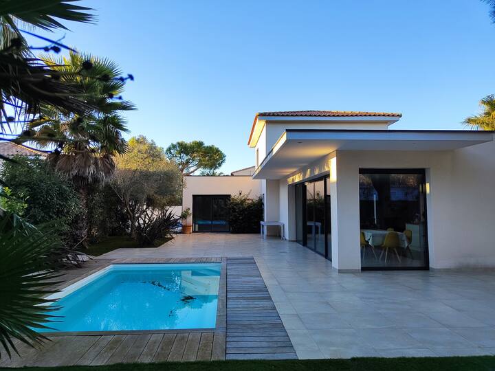 Villa Hemera1,10 Couchages, Piscine & Plage - Vias
