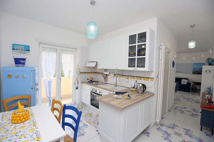 Qui Dove Il Mare Luccica - Sorrento