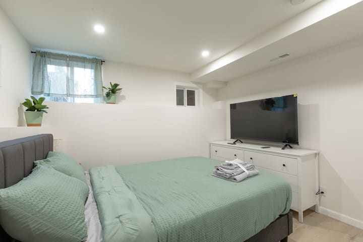 Private 2br Suite Near Transit & Easy Sf Access - Daly City, CA