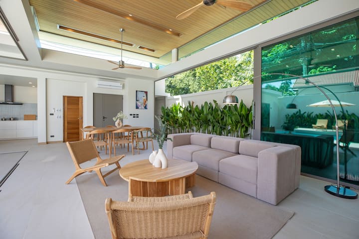 "Villa Anna" In Rawai
Family-friendly - Phuket