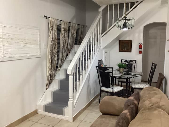 Colwins #3 Family/group, Movie Rm. Slps. 6 - Turks and Caicos Islands