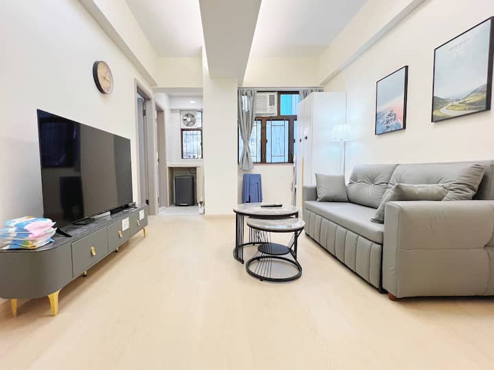 Bright 2 Bedroom Wan Chai Mtr Exhibition Centre - Tsim Sha Tsui