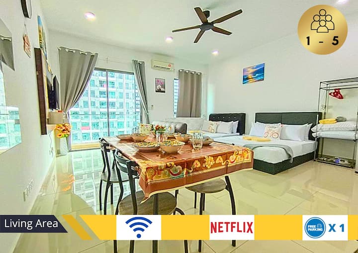 Airly Cybersquare Ensuite With Pool View #Cs7 - Putrajaya