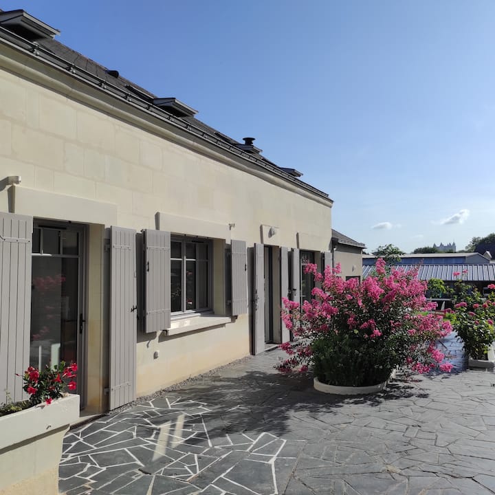 Les Chambres De Marie,
Bienvenue En Anjou,
Ardoise - Saumur