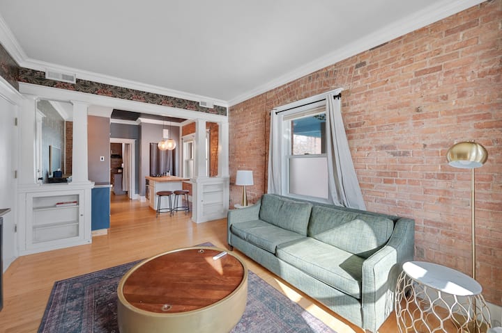 Cozy & Stylish Getaway - Salt Lake City, UT