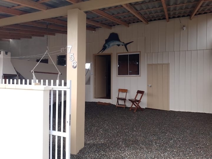 Casa Aconchegante De Madeira - Penha