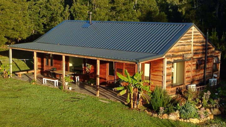 Cottage On A Small Farm In The Harkerville Forest - Harkerville
