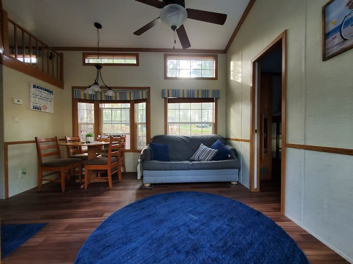 Cape Cabin, Pools, Hot Tub, Beach, Game Rm, & More - Falmouth, MA