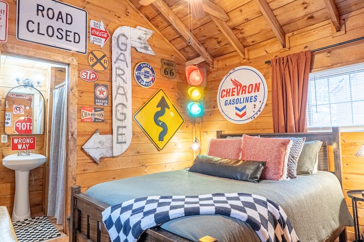 Pit Stop (Unit #9) - Lake George, NY