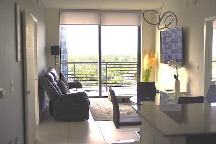 Excellent 2bed2bath Luxury Apt - Doral, FL
