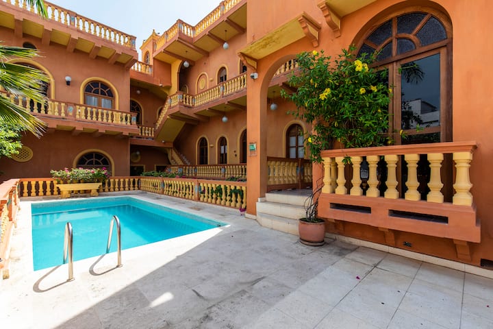 Joya Colonial Con Piscina En Azotea - Cartagena