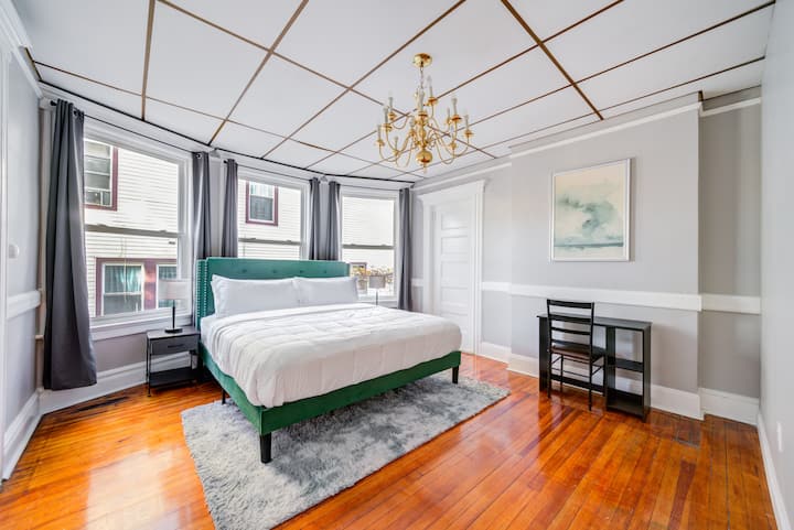 10 Bedroom House - Montclair, NJ