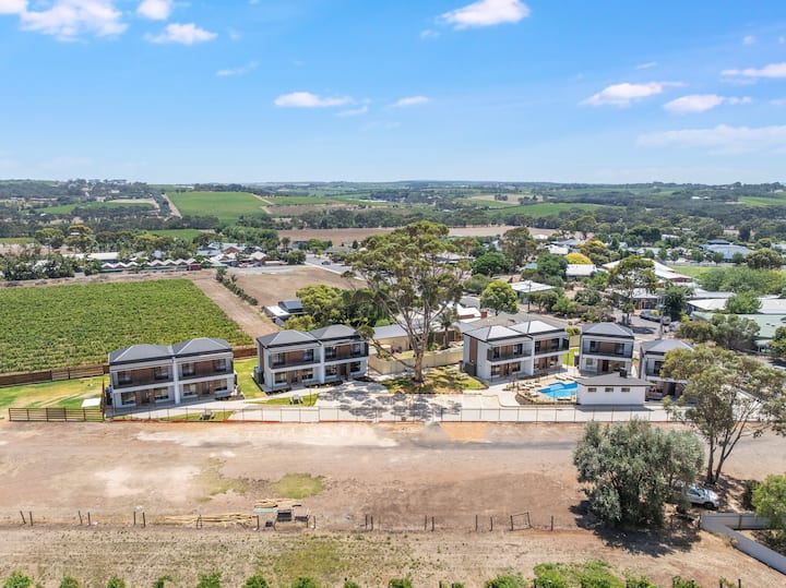 Shiraz Villa - Adelaide