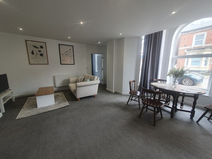 Amazeballz! City Centre Flat - Derby