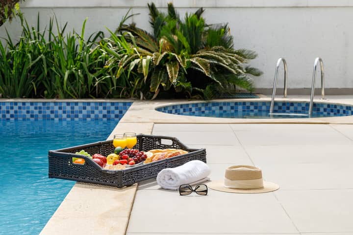 Mansão Em Jurerê Com Piscina E Jacuzzi - Brazil