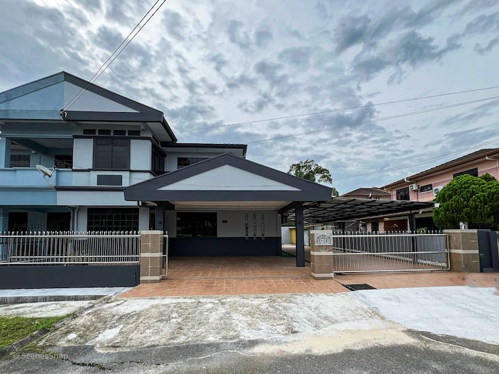 Destiny Guesthouse Kuching ~4pm Checkout - Kuching
