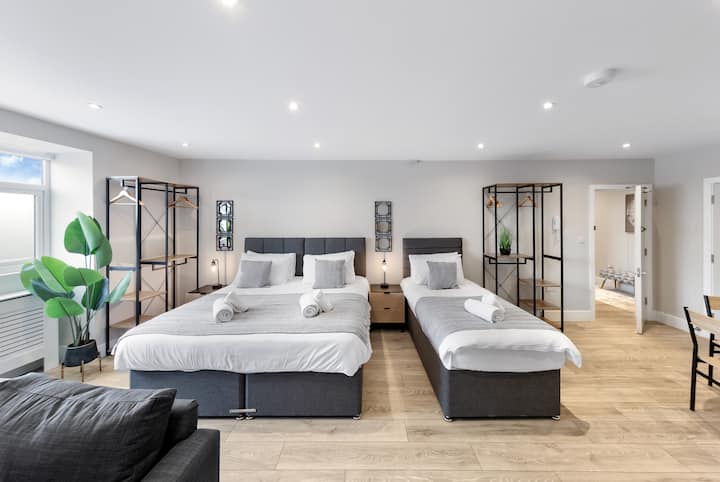 Spacious Studio Ac 3 Beds Sleeps 5 Wifi Near Tube - Barnet