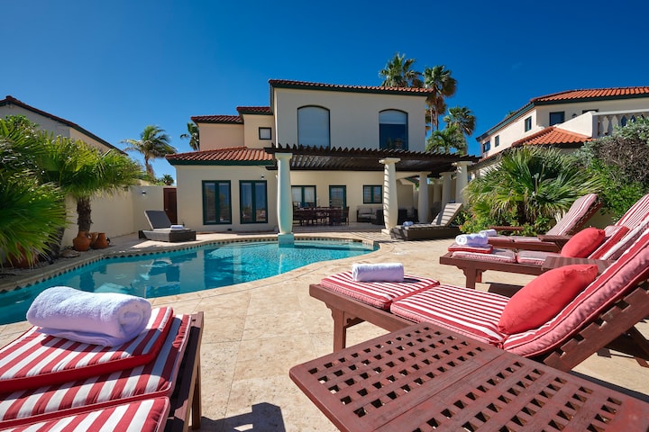 Luxury Villa 4bd / Private Pool - Aruba