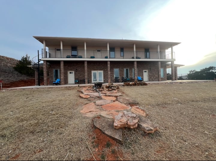 5 Bedrooms, 4 Bathrooms With Balcony Views! - Crowder Lake, OK