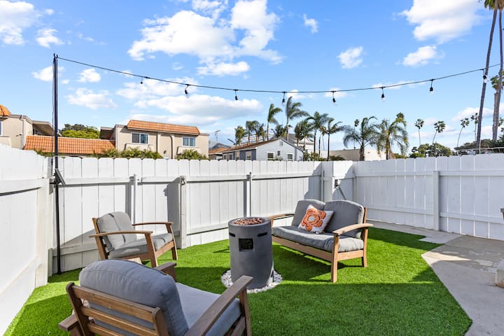 Ocean Beach Cottage | Fire Pit + Private Patio - San Diego, CA
