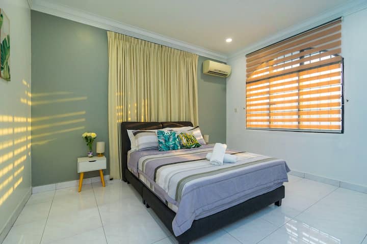 12pax/4br Ipoh Garden East - Ipoh