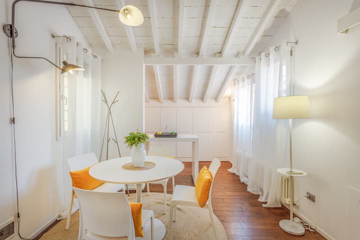 Ghirlandina Loft | Nel Centro Storico Di Modena - Modena