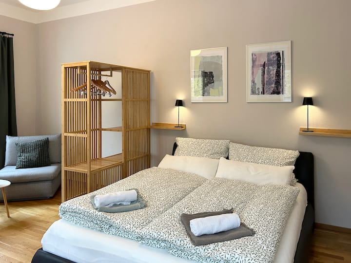 Happy Artistic Flair, 4 Pers, 3 Beds - Munich (Monacor di Baviera)