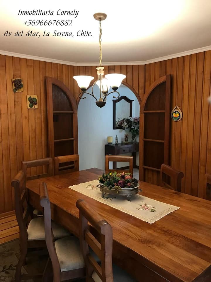 Hermosa Casa A Pasos De La Playa Cornely 4 - La Serena