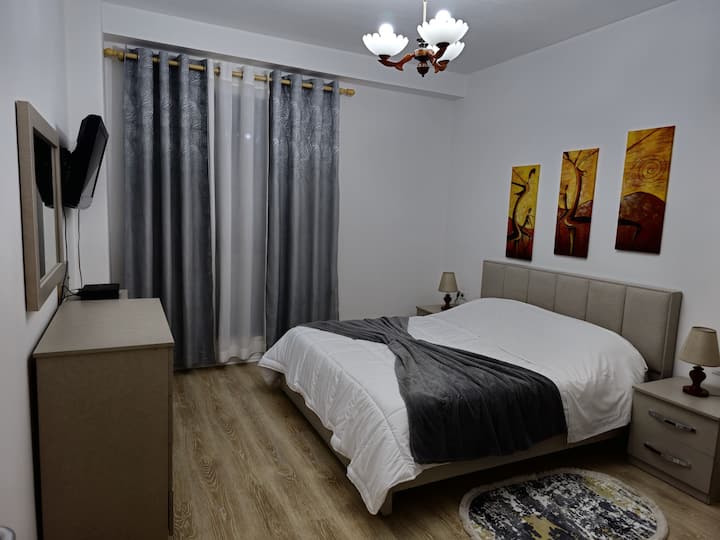 Urban Hideout Tirana - Tirane